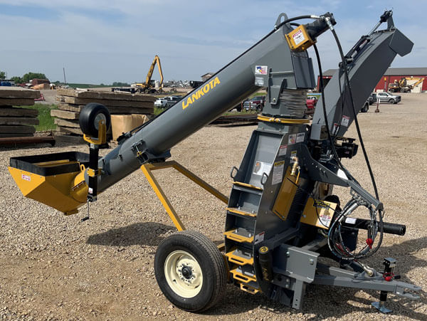 ***NEW*** Lankota Corn Cracker with Auger Kit on Trailer – Post Equipment