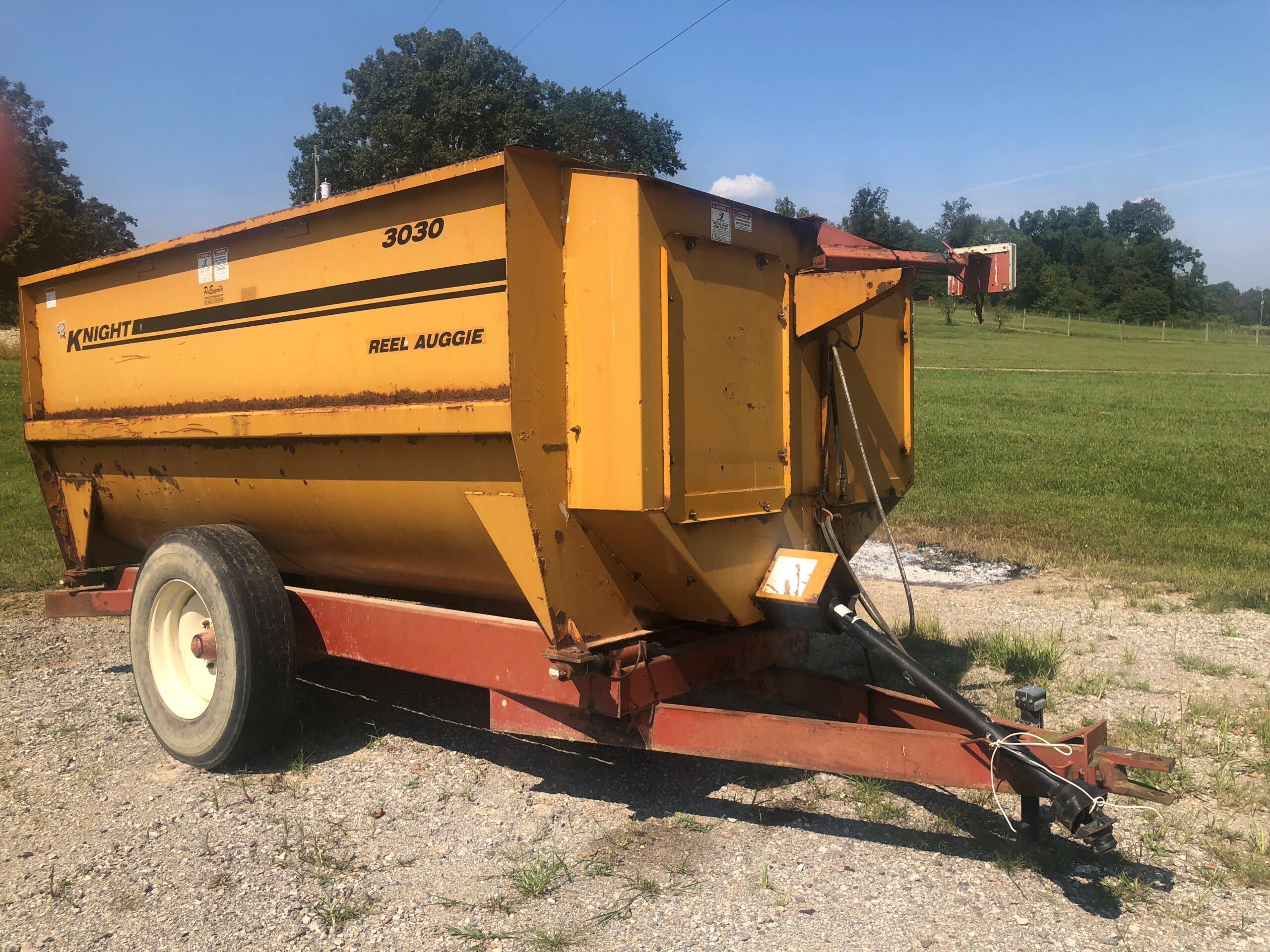 ***CONSIGNED*** Knight 3030 Reel Mixer - Post Equipment